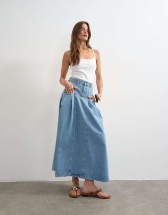 Topshop Jupe longue pliss&eacute;e en jean - Bleu d&eacute;lav&eacute;