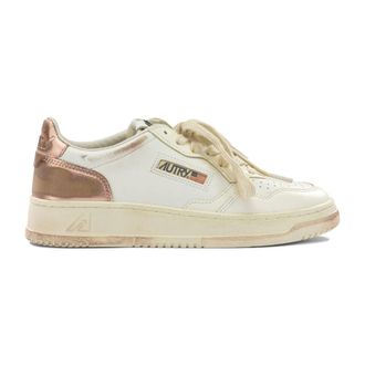 Autry Medalist Low Super Vintage - Femme - Chaussures - Blanc - Taille: 36 EU