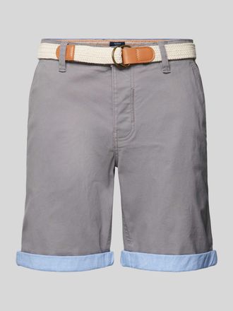 Mc Neal Slim Fit Bermudas mit Gürtel