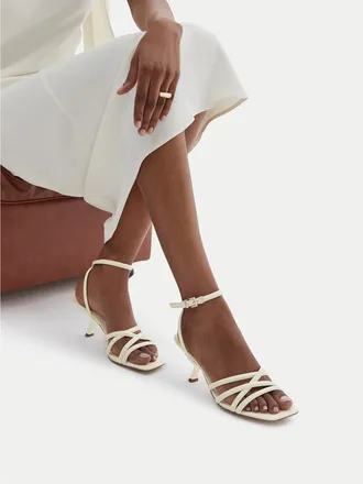 Gino Rossi Sandalen GINO ROSSI EO-LS655783-1 &Eacute;cru