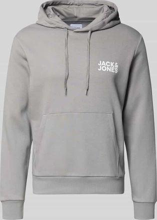 Jack & Jones Hoodie mit Label-Print und K&auml;nguru-Tasche