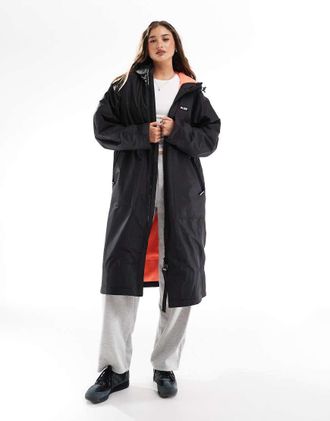 Superdry Bademantel aus wasserfestem Material in Schwarz und Koralle