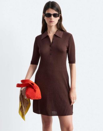 & Other Stories Robe courte pliss&eacute;e &agrave; col boutonn&eacute; - Chocolat-Marron