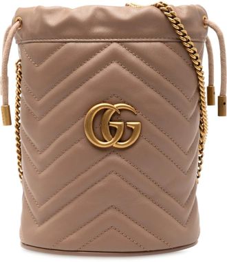 Gucci Hobo Bags - Small GG Marmont Leather Matelasse Bucket Bag - Gr. unisize - in Braun - f&uuml;r Damen