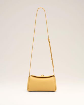 Ami Mini Sac Carrousel jaune en cuir de veau Creme Vanille - TU - Unisex