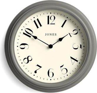 Jones Clocks Serenity Horloge Murale | Horloge Ronde Classique | 30cm | Gris Moyen | Jolis Chiffres Arabes | Design d&eacute;coratif id&eacute;al pour la Cuisine, Le Salon ou la