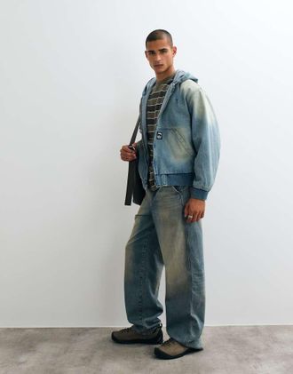 Obey veste &agrave; capuche zipp&eacute;e en denim d&eacute;lav&eacute; bleu sale