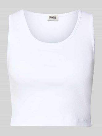 Drykorn Slim Fit Top mit Zierbord&uuml;re Modell Tiora