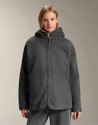 Oysho Veste oversize en imitation peau de mouton avec capuche &agrave; doublure en fausse fourrure - Gris fonc&eacute; chin&eacute;