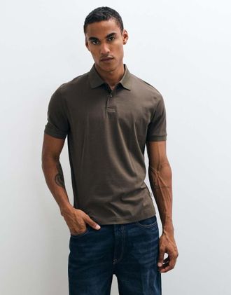 GANT polo en pima &agrave; manches courtes marron