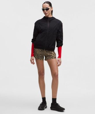 lululemon Short Hotty Hot doubl&eacute; taille haute pour Femmes - 10 cm - Brun/&Eacute; - Taille 14