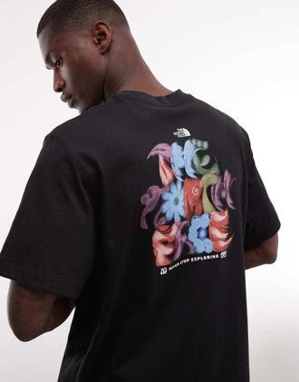 The North Face 1966 - T-shirt d&eacute;contract&eacute; avec imprim&eacute; au dos - Noir