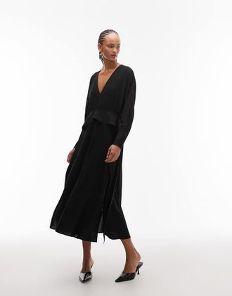 Arket Robe longue &agrave; basque et manches larges - Noir