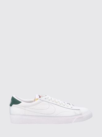 Nike Baskets Tennis Classic AC en cuir lisse avec Swoosh perfor&eacute;