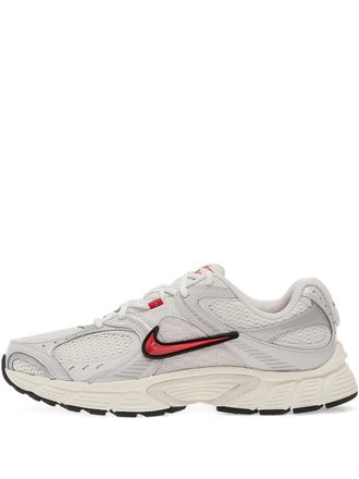 Nike baskets V5 Rnr - Blanc