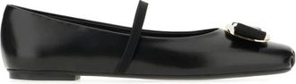 Ferragamo Femme, Chaussures, Noir, Taille: 35 1/2 EU New Vara Ballerina