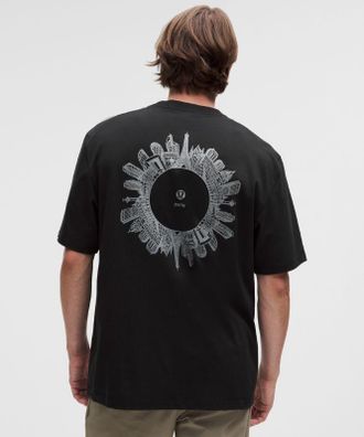 lululemon T-Shirt aus schwerem Baumwolljersey Paris f&uuml;r M&auml;nner - Gr&ouml;&szlig;e 2XL in Black