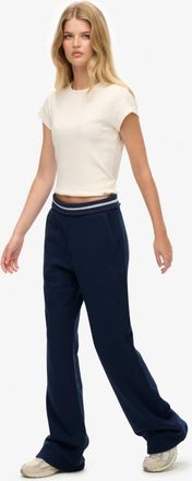 Superdry Athletic Essentials - Pantalon de jogging &eacute;vas&eacute; &agrave; taille basse et logo - Bleu intense-Bleu marine