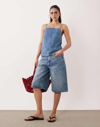 Abercrombie & Fitch Hinten gebundenes Jeans-Camisole in Blau