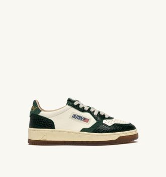 Autry BASKETS MEDALIST LOW EN CUIR MARSHMALLOW ET VERT