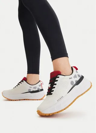 Guess Sneakers FLPRN3 FAB12 Wei&szlig;