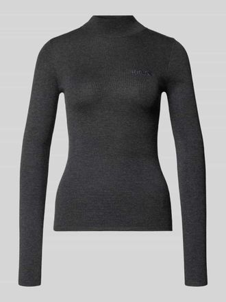 Karo Kauer Slim Fit Strickpullover aus Viskose-Mix mit Kaschmir-Anteil