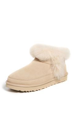 UGG Damen Classic Ultra Mini Chalet Fashion Boot, Sandcastle, 38 EU