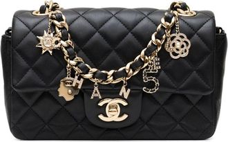 Chanel mini sac porté épaule Rectangular Flap à breloques Coco - Noir