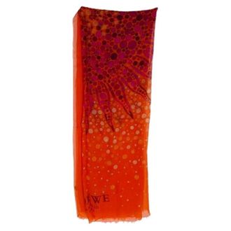 Loewe &Eacute;charpe pr&eacute;-achet&eacute;e &agrave; imprim&eacute; vibrant en orange modal - Femme - Pre-owned - Orange - Taille: ONE Size