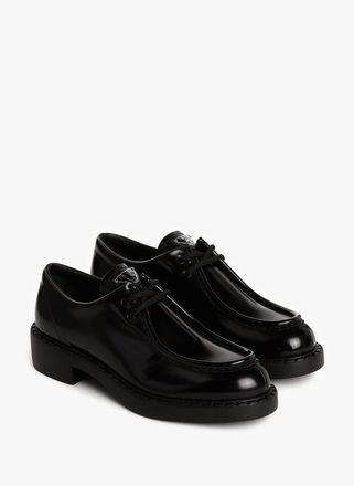 Prada Chaussures &agrave; lacets en cuir bross&eacute;