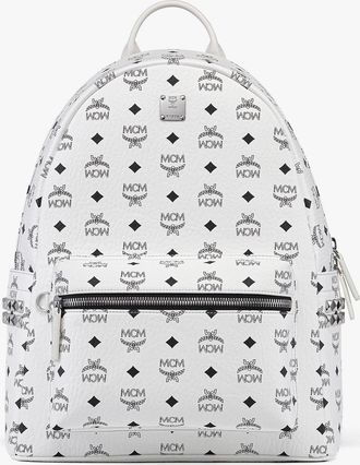 MCM Stark Rucksack in Visetos mit seitlichen Nieten