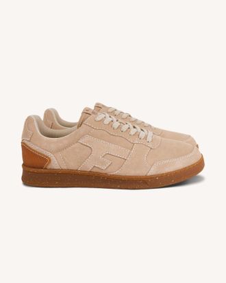 Faguo Baskets cuir su&egrave;de beige clair