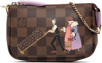Louis Vuitton Crossbody Bags - Damier Ebene Illustre Mini Pochette Accessories - Gr. unisize - in Braun - f&uuml;r Damen