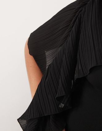 Asos Curve - Robe courte structur&eacute;e drap&eacute;e et pliss&eacute;e aux &eacute;paules avec jupe &agrave; volants - Noir