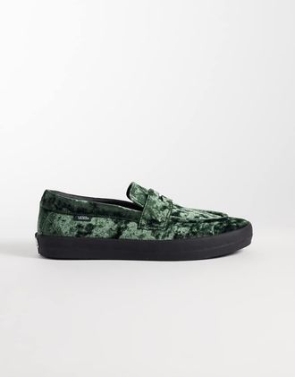Vans Skate Loafer aus Samt in Gr&uuml;n