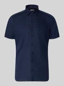 Olymp Level 5 Slim Fit Business-Hemd mit Kentkragen