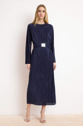 Trendyol Modest Damen Dunkelblau Einfarbig Maxi Lang Casual A-Linie Modest Kleider