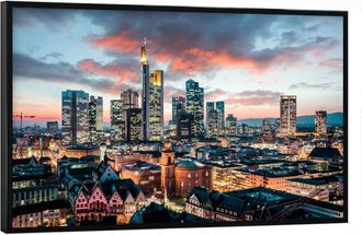 artboxONE Poster mit schwarzem Rahmen 90x60 cm Frankfurt Städte Frankfurt am Main Abendskyline