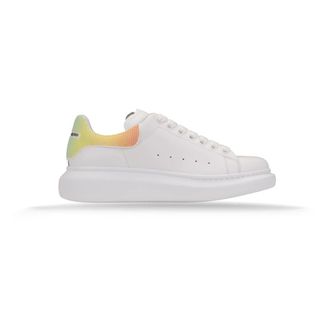 Alexander McQueen Oversized Sneaker - - Shoes - Damen - Wei&szlig; - 41 EU