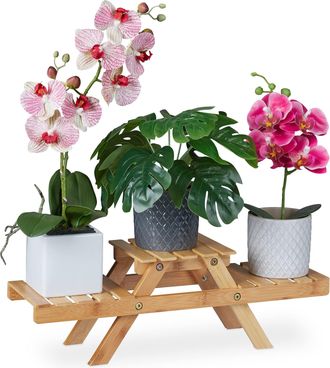Relaxdays Blumentreppe, mit 3 Ablagen, für die Fensterbank, aus Bambus, Pflanzenregal, HBT: 17 x 51,5 x 15 cm, Natur