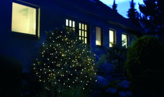 Star-Max LED Lichternetz 3,2x1,5m - 160 warmwei&szlig;e LEDs, Timer, 5m Zuleitung, Outdoor-tauglich