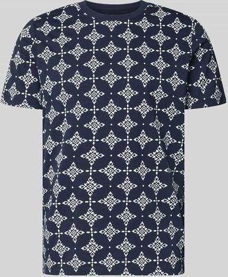 s.Oliver Red Label Regular Fit T-Shirt aus reiner Baumwolle