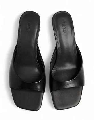 NA-KD Mules en cuir - Noir