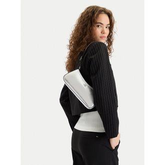 Calvin Klein Handtasche Calvin Klein Ck Metallic Small Shoulder Bag LV04F3304G Silberfarben