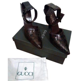 Gucci Snakeskin Decollete Stiletto Heels Size 37.5