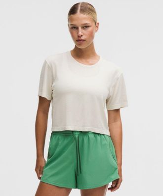 lululemon T-Shirt Swiftly &agrave; rayures perfor&eacute;es pour Femmes - Taille 10