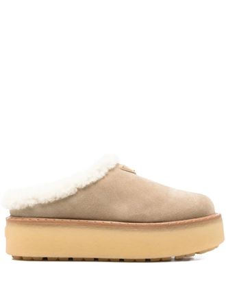 Prada chaussons en daim - Tons neutres