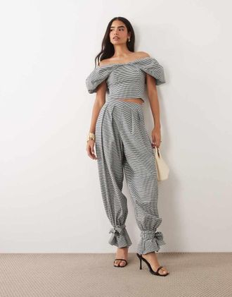 Asos Pantalon bouffant densemble &agrave; carreaux vichy avec liens aux chevilles-multicolore