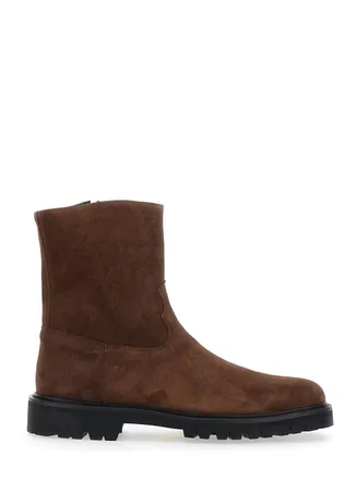 Vinny&rsquo;s Suede Boot - Brown