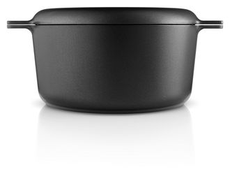 Eva Solo | Topf Ø24 4,5l Nordic kitchen | Aufgrund des leichten Materials leicht anzuwenden | Black